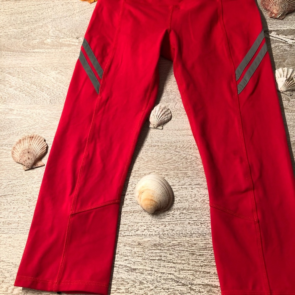 Rare Fabletics Bright Red Crop Legging - Gem
